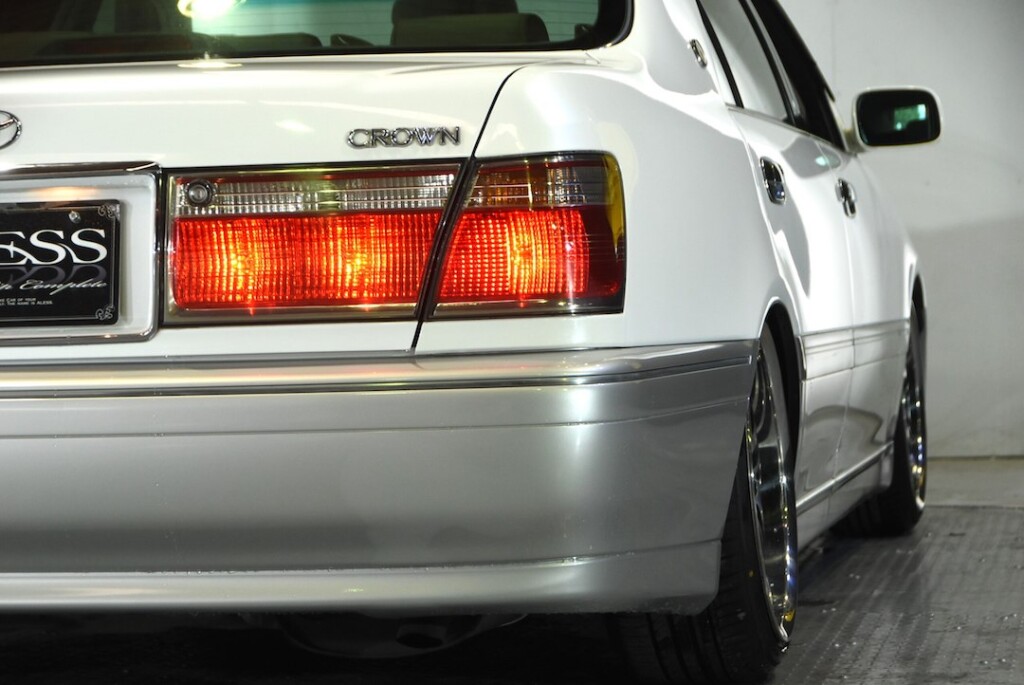 Why people say ALESS is the best place to buy a VIP car in Japan ...