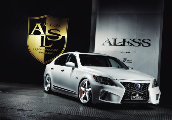 スポーツとエレガンスを融合した日産Y51フーガに迫る - ALESS MAGAZINE